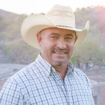 Olegario Viramontes Gomez Candidato A Presidentes Municipales O ...