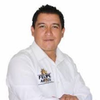 Felipe Rafael Arvizu De La Luz Candidato A Presidentes Municipales O ...
