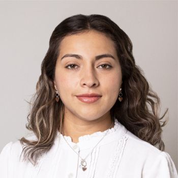 Lizbeth Morales's Instagram, Twitter & Facebook on IDCrawl